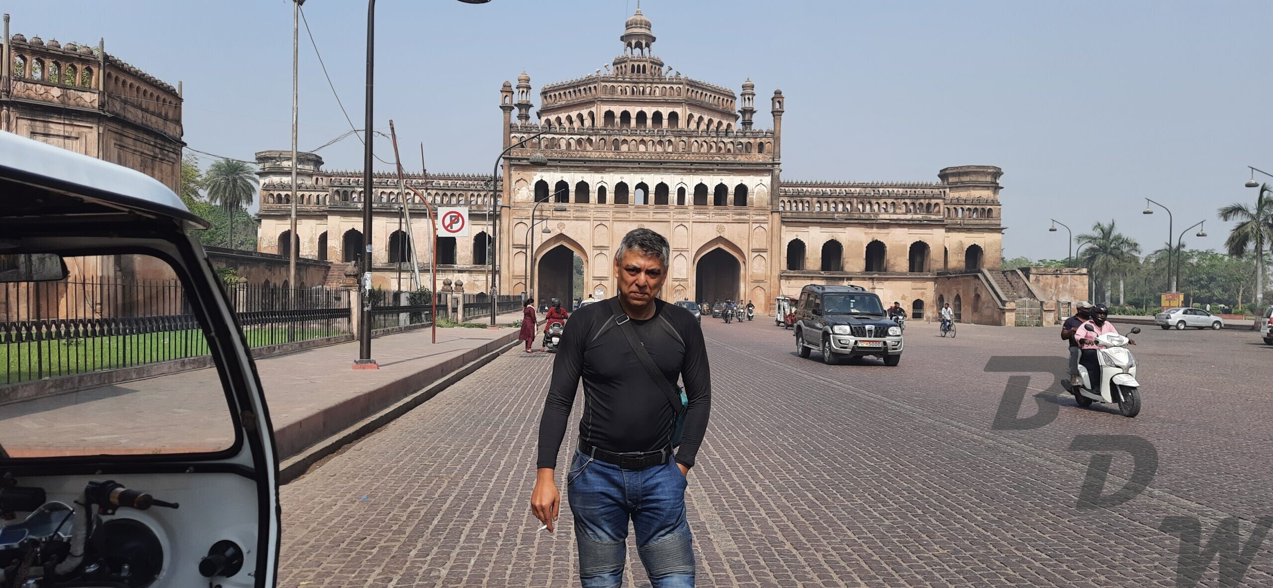 Dada Rides to Awadh ( Lucknow – Ayodhya) - Banjo Dada's Wheel